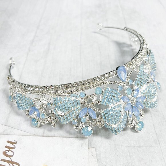 Handmade | Accessories | Vintage Silver Crown Blue Bow Tiara Classic ...